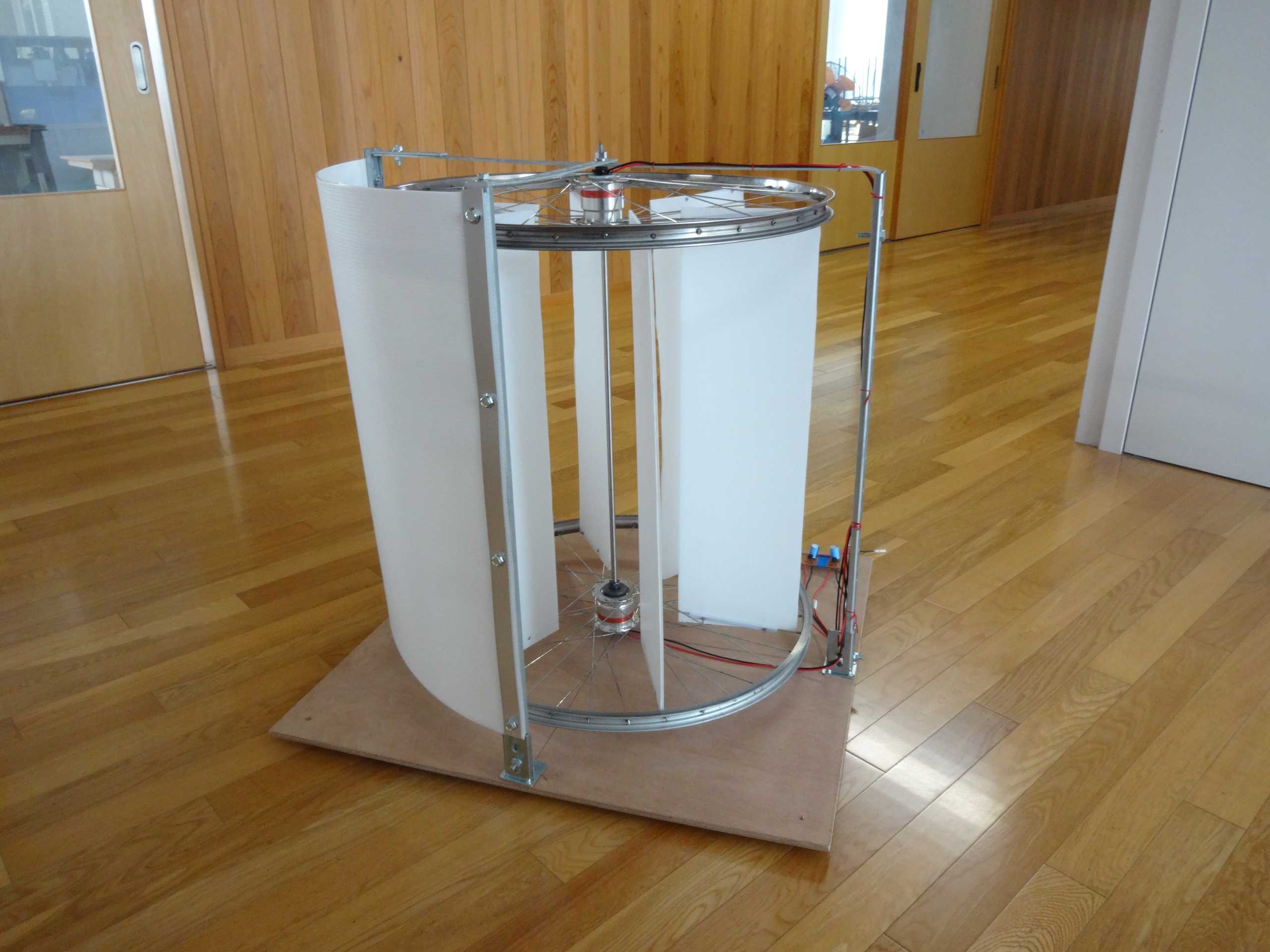 Cycling Fan (山形県立村山産業高等学校 電子情報科) | 第14回 風力発電コンペ WINCOM 2021