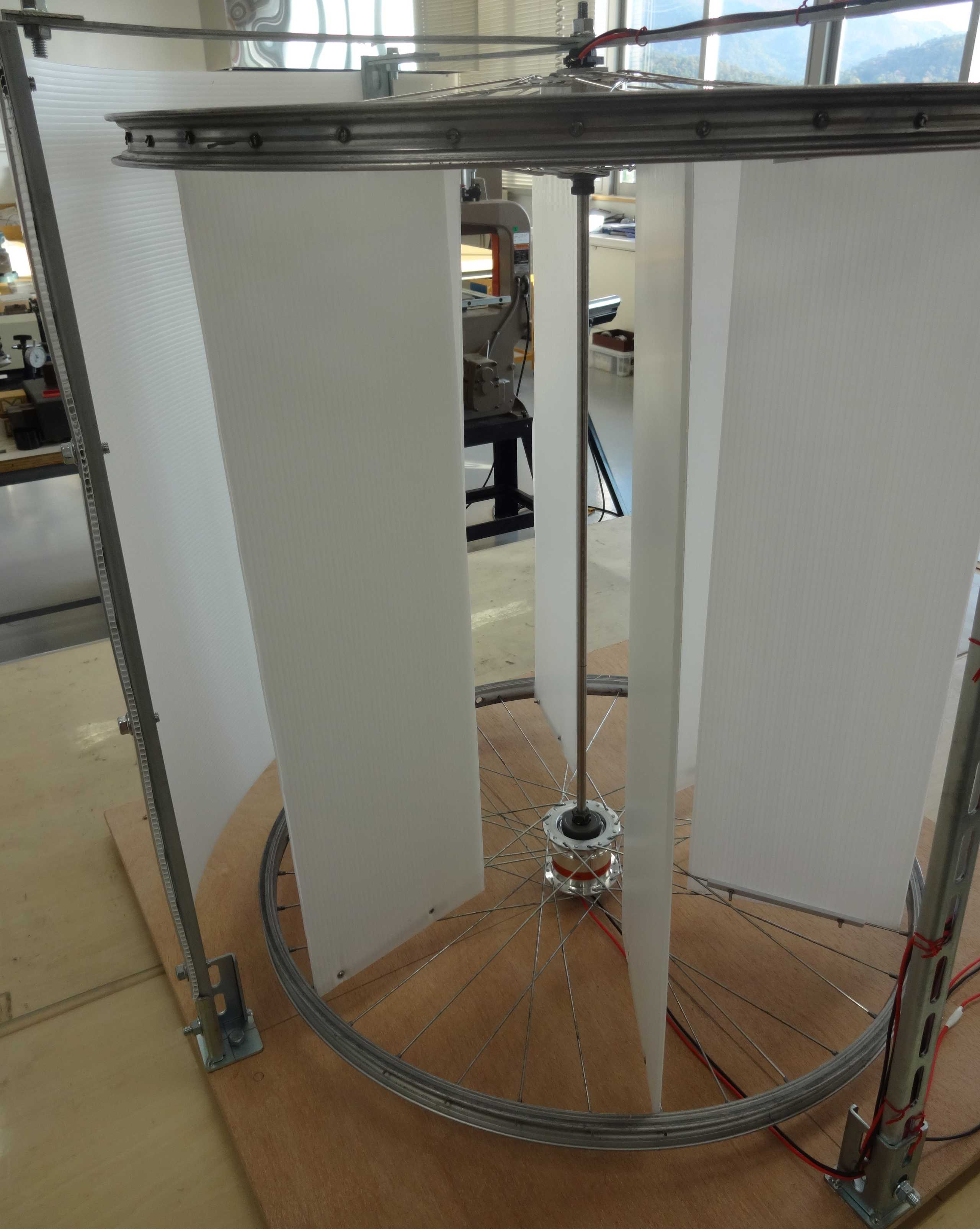 Cycling Fan (山形県立村山産業高等学校 電子情報科) | 第14回 風力発電コンペ WINCOM 2021